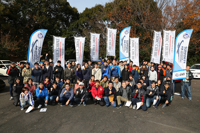 JMRC中部発信！ 未経験者も初心者もしっかり学べるジムカーナレッスンツアー開催 | JAFモータースポーツ