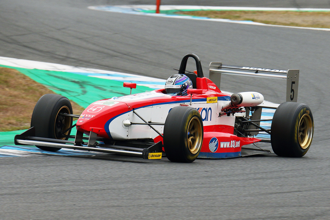 今年はもてぎ開催のS-FJ＆F4日本一決定戦 JAF-F4は期待の若手、太田格之進が快勝 | JAFモータースポーツ