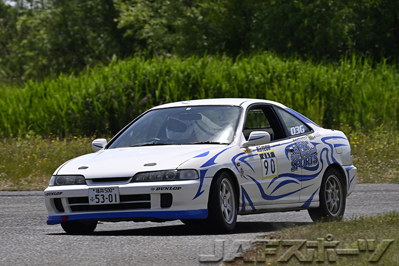 値千金の2連勝！ PN3クラスのユウ選手とPN4クラス茅野成樹選手がシリーズ連覇に王手 | JAFモータースポーツ