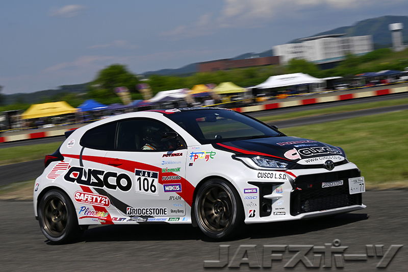 値千金の2連勝！ PN3クラスのユウ選手とPN4クラス茅野成樹選手がシリーズ連覇に王手 | JAFモータースポーツ