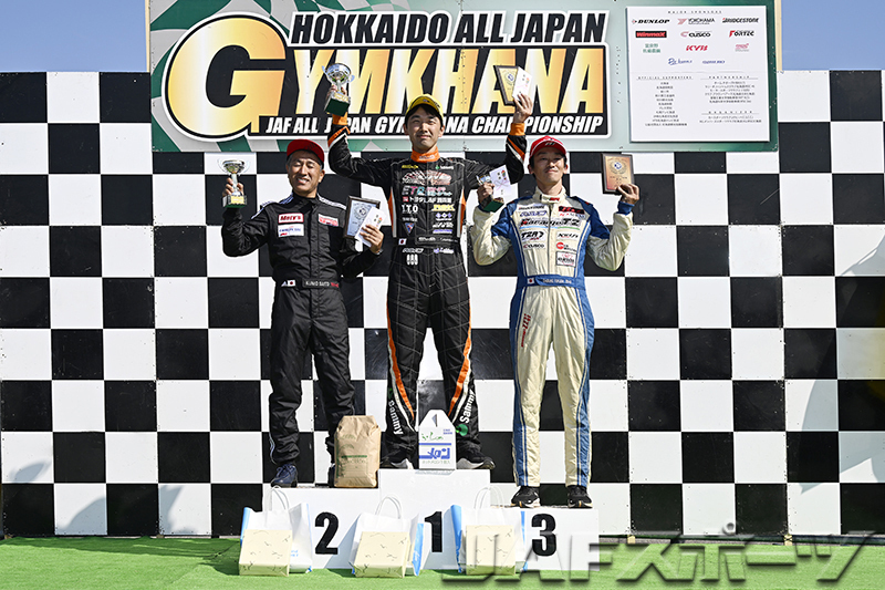 値千金の2連勝！ PN3クラスのユウ選手とPN4クラス茅野成樹選手がシリーズ連覇に王手 | JAFモータースポーツ