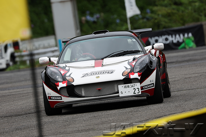 波乱の第6戦。PN3クラスはユウ選手が、PN4クラスは茅野選手がタイトルを確定 | JAFモータースポーツ