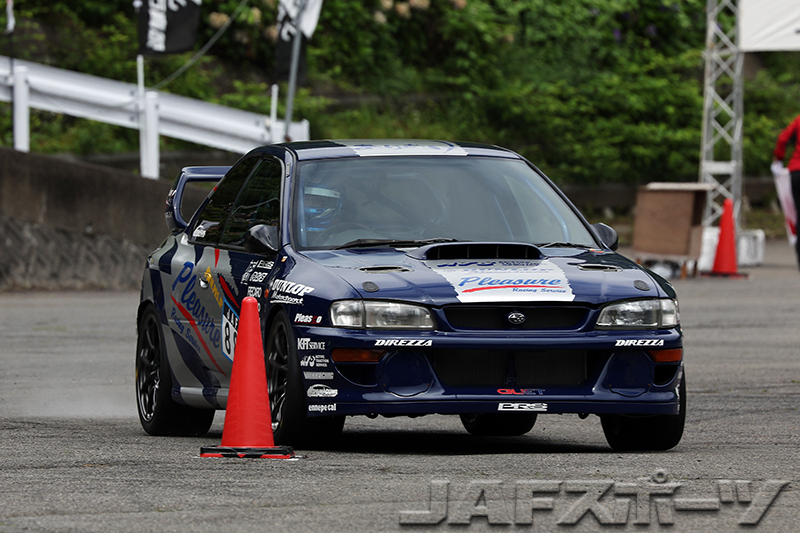 波乱の第6戦。PN3クラスはユウ選手が、PN4クラスは茅野選手がタイトルを確定 | JAFモータースポーツ