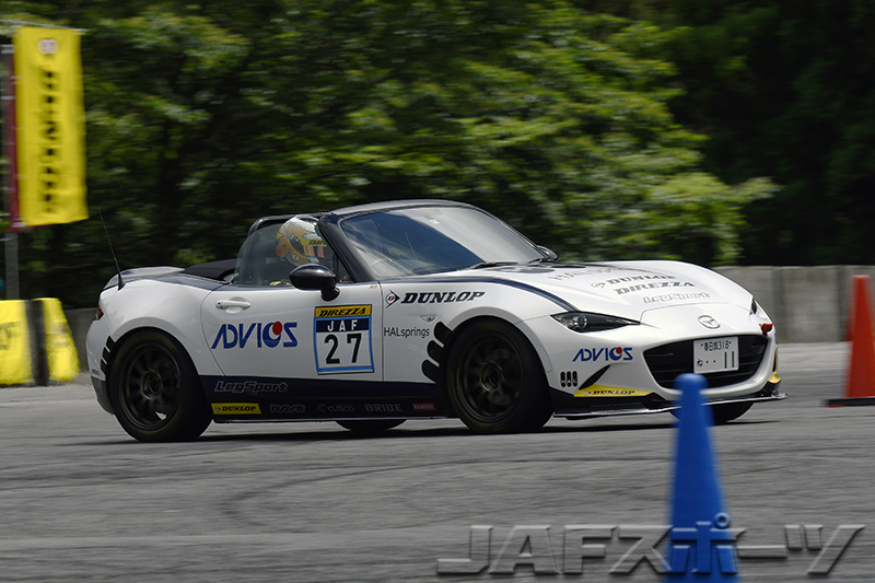 波乱の第6戦。PN3クラスはユウ選手が、PN4クラスは茅野選手がタイトルを確定 | JAFモータースポーツ