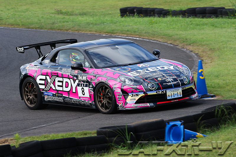 “ジムカーナキング”山野哲也選手、PE1クラスで通算23回目のタイトルを確定！ | JAFモータースポーツ