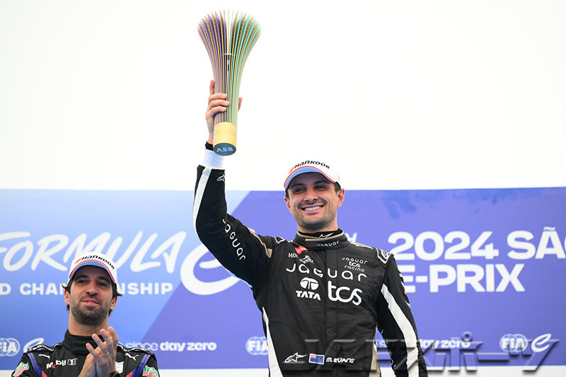 11年目のFIAフォーミュラE世界選手権がブラジルで開幕。波乱のサンパウロE-Prixは、ジャガーTCSレーシングのミッチ・エバンス選手が大逆転勝利！ | JAFモータースポーツ